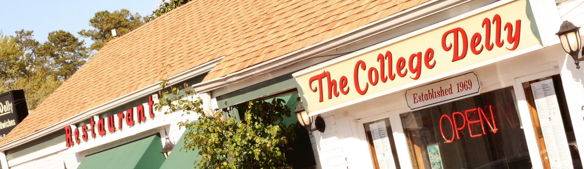 Williamsburg Restaurant - College Delly RestaurantCollege Deli